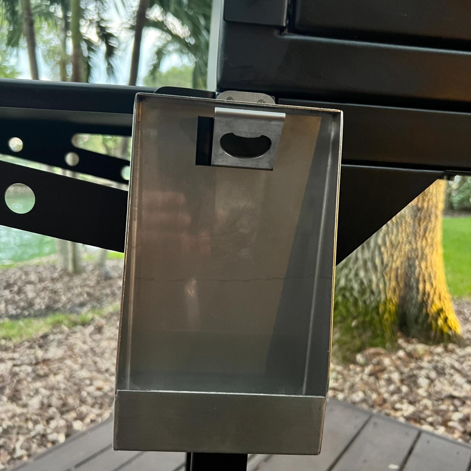 Tagwood BBQ Bottle Cap Catcher - Stainless Steel Cap Catcher – BBQ Generals
